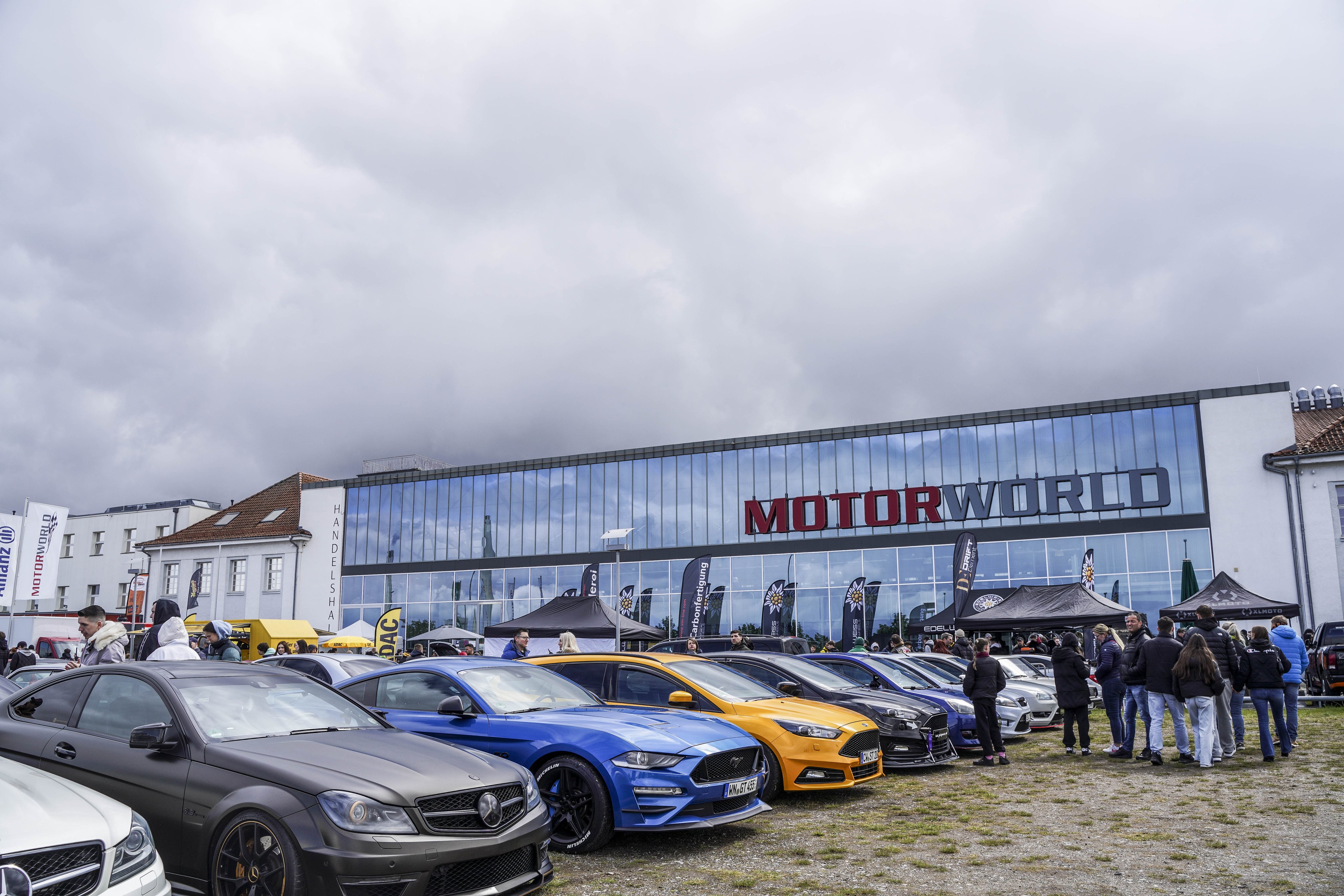 Bildergalerie - Saisonauftakt der Motorworld - Nachrichten | Sindelfinger Zeitung / Böblinger ...