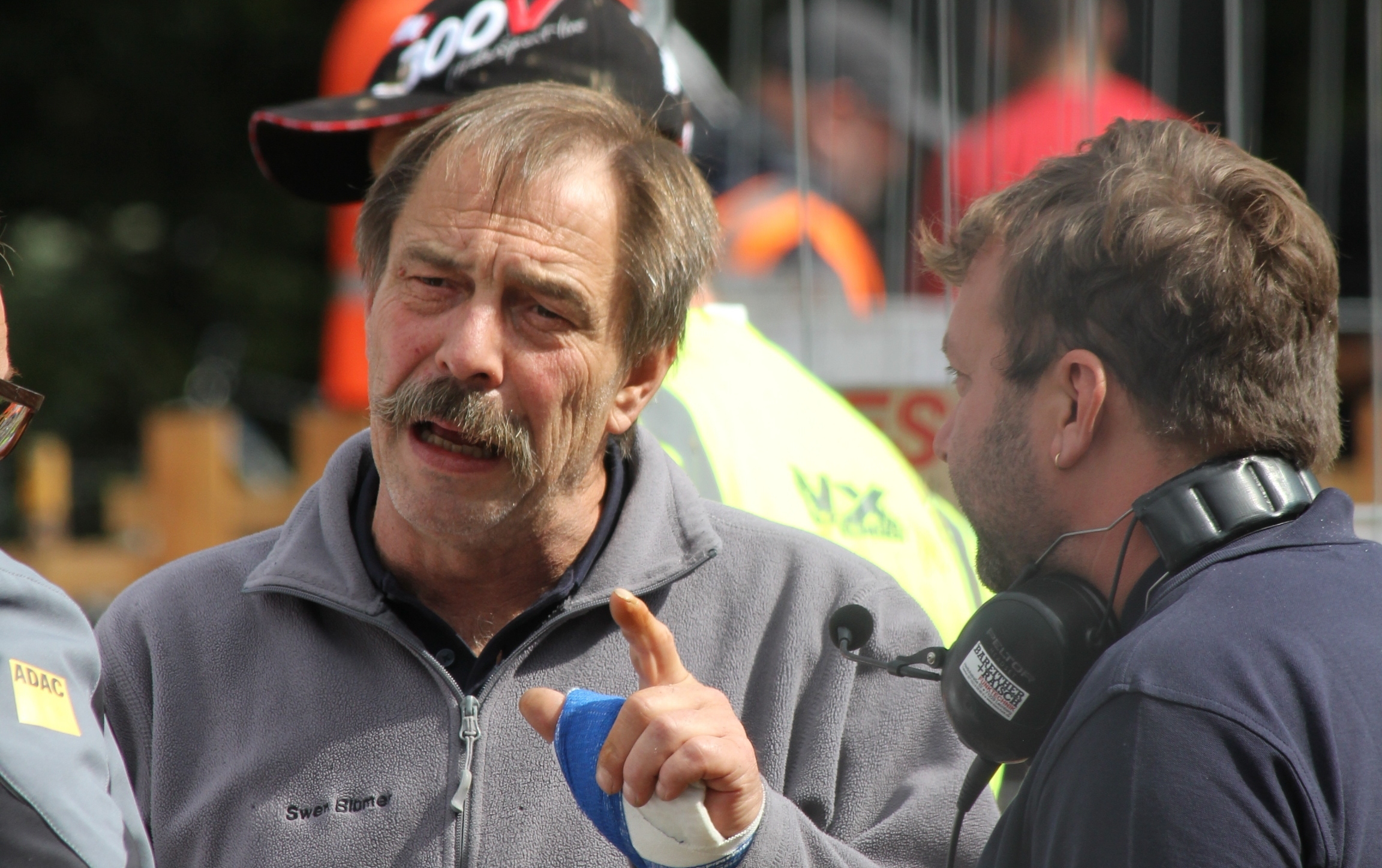 Wie Swen Blümer die Strippen zieht - Bauchweh vor dem Motocross in ...