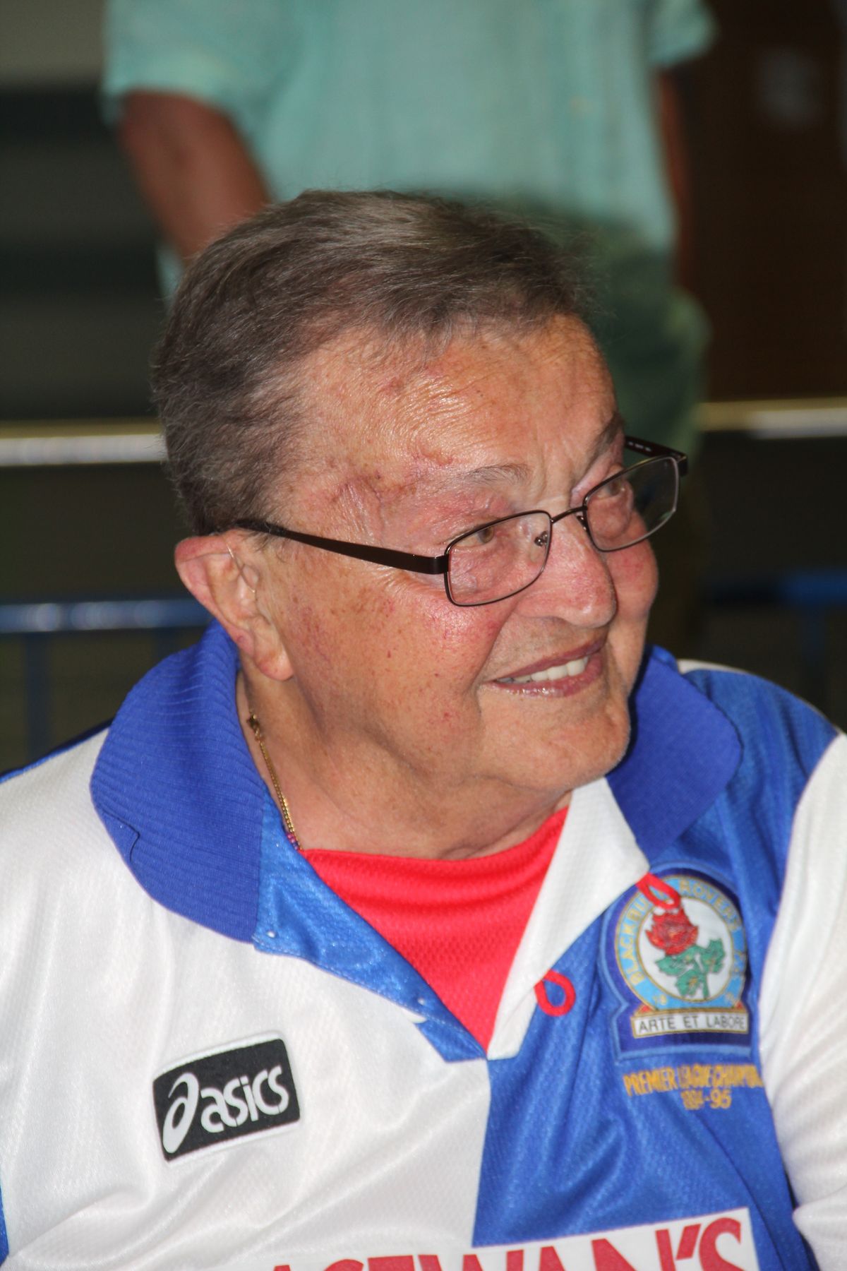 Der 80-Jährige ist eine Legende bei der SV Böblingen - Fußball: Werner ...