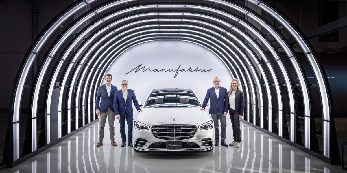Mercedes-Benz-Werk Sindelfingen - Neues Manufaktur-Studio eröffnet ...