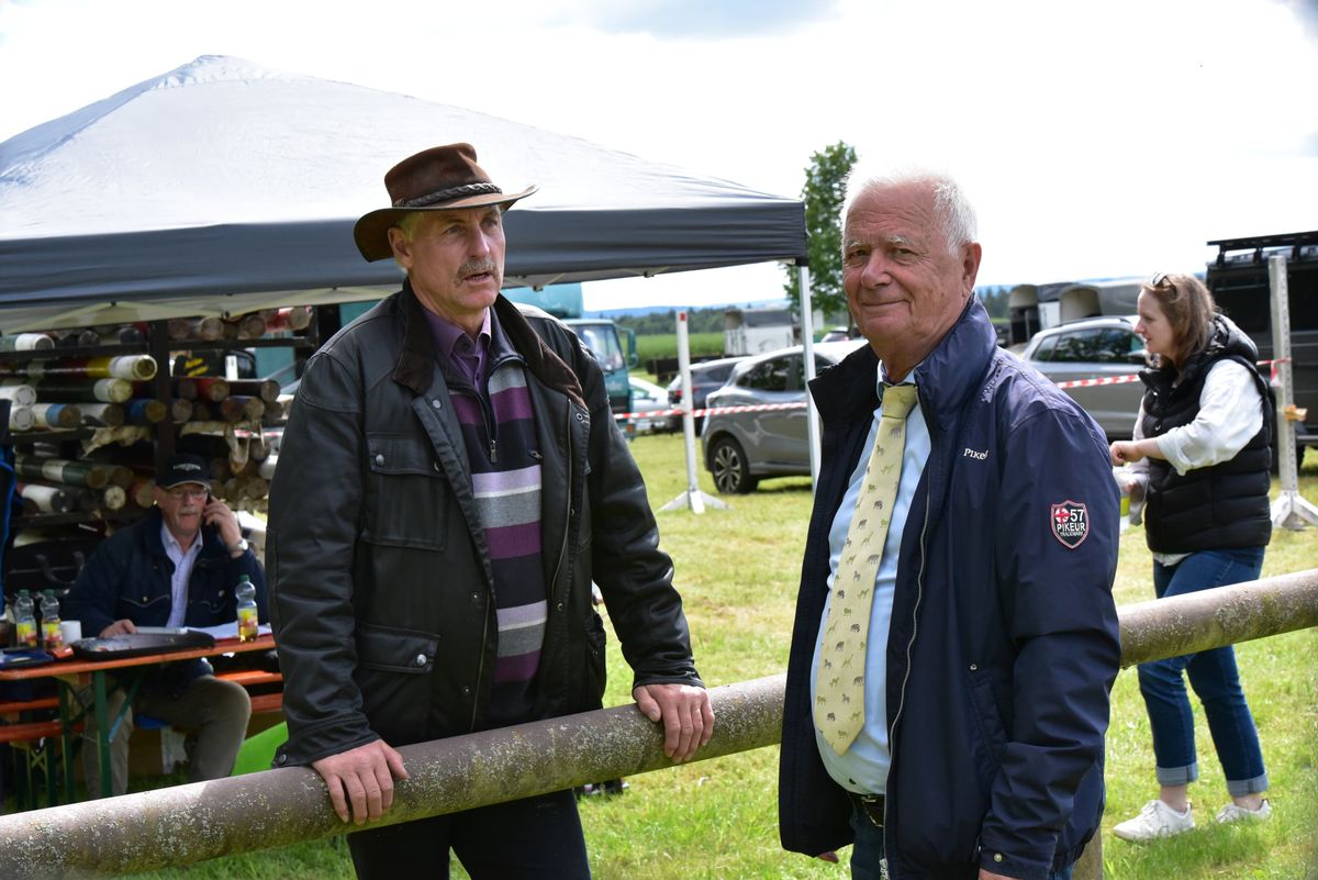 Holzgerlinger Reitturnier - Turnierchef und früherer Springreiter mit ...